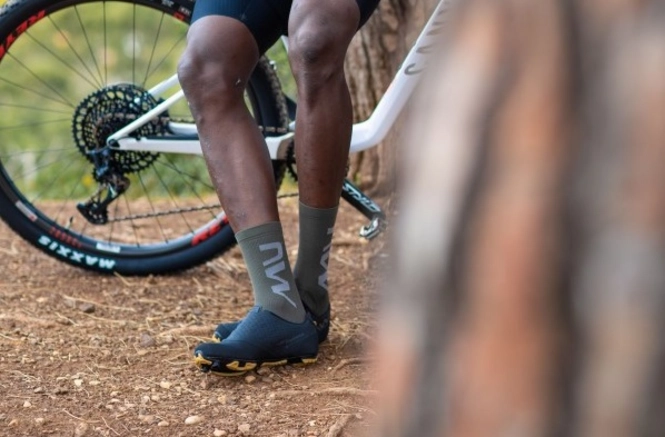 Fietssok Northwave Extreme Air Sock Green Fluo Black | Fietstoebehoren