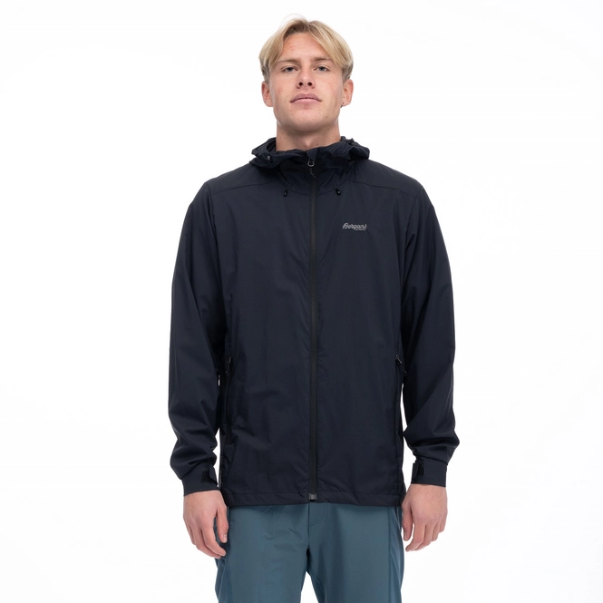 Jas Bergans Men Skar Light Windbreaker Black | Outdoorsupply