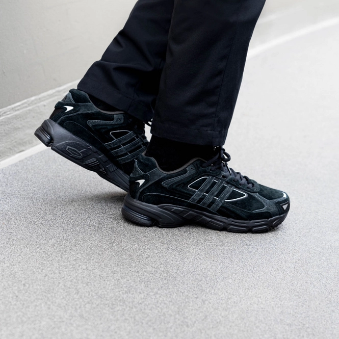 adidas Response CL Core Black/Carbon/Core Black | Sneaker District