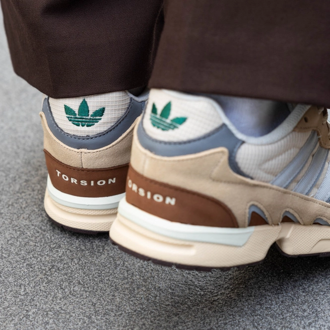 adidas Torsion Super Sand Strata/Matte Silver/Preloved Brown | Sneaker ...