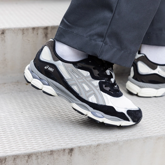 Asics GEL-NYC Ivory / Clay Grey | Sneaker District