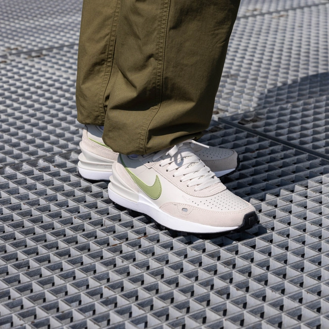 Nike Waffle One Leather Light Bone/Phantom/White/Oil Green | Sneaker ...