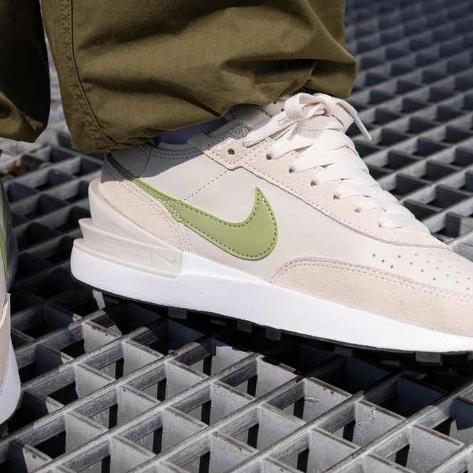 Nike Waffle One Leather Light Bone/Phantom/White/Oil Green | Sneaker ...