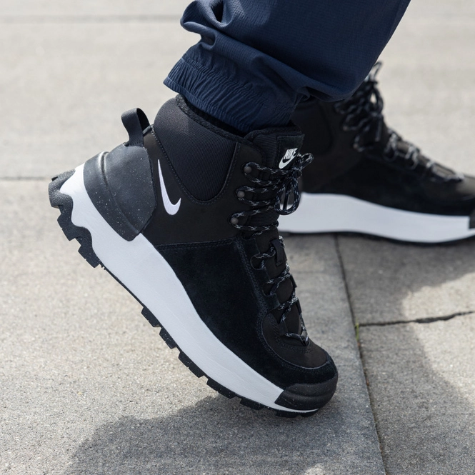 Nike City Classic Black/White | Sneaker District