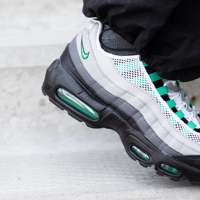 Nike Air Max 95 Black/Stadium Green/Pearl Grey | Sneaker District