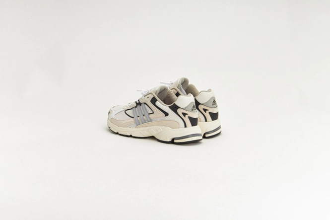 adidas Response CL Chalk White/Bliss/Chalk White | Sneaker District COM