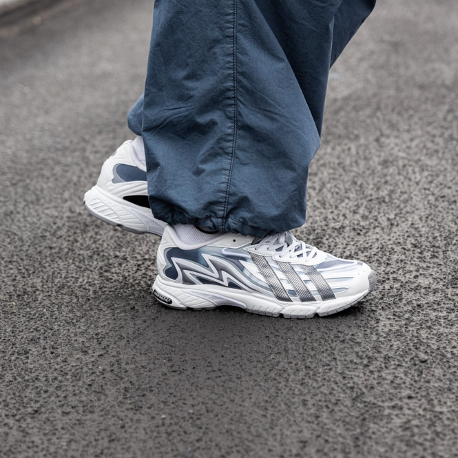 adidas Orketro 2 Cloud White / Grey / Core Black | Sneaker District COM
