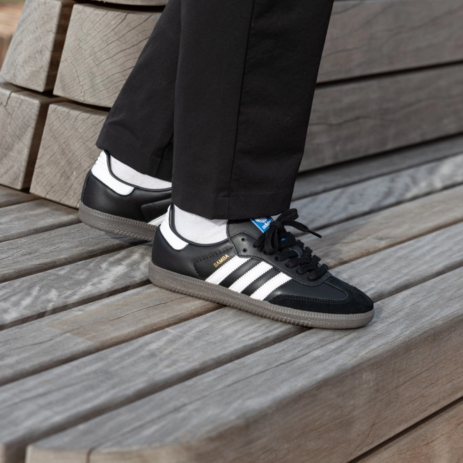 adidas Samba OG Core Black / Footwear White / Gum | Sneaker District