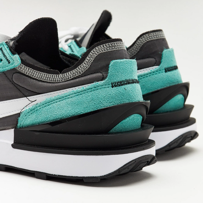 Nike Waffle One Black/White Light/Menta White | Sneaker District