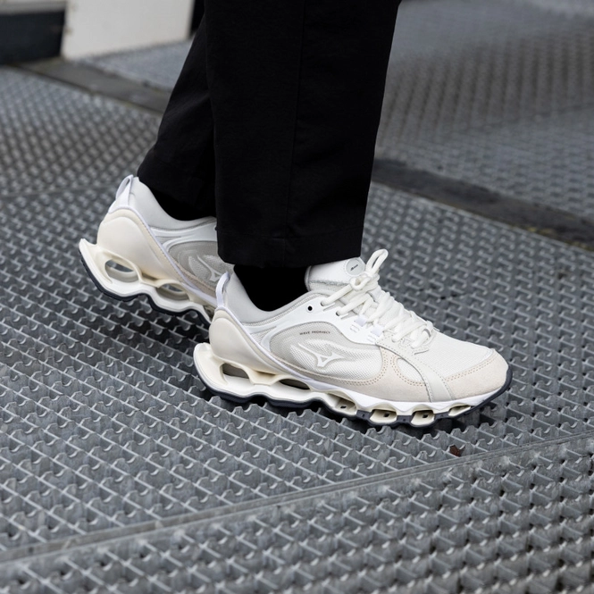 Mizuno Wave Prophecy Beta 2 Snow White / White / Pristine | Sneaker ...