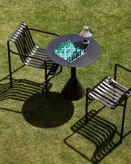 Table de Jardin HAY Palissade Cone Table Anthracite Powder Coated Steel ...