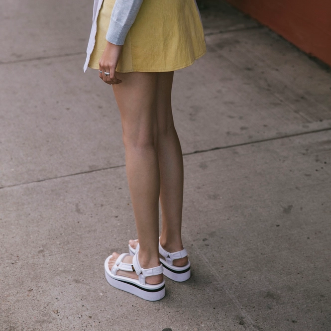 Teva Women Flatform Universal Mesh Print Bright White | Etrias.nl