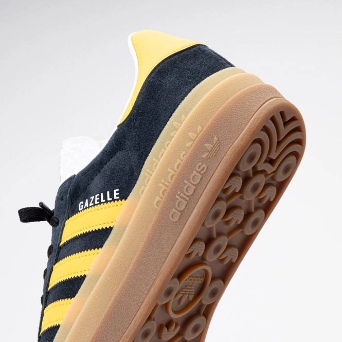 adidas Women Gazelle Bold Core Black / Bold Gold / Ftwr White | Sneaker ...