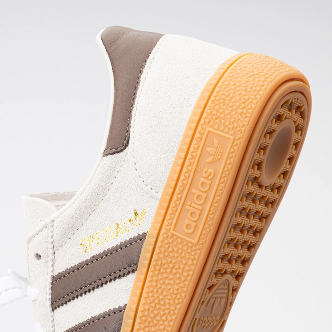 Trainers Adidas Women Handball Spezial Alumina/ Earth Strata/ Gum 2 ...