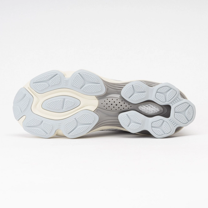 ASICS Unisex GEL-KINETIC FLUENT White / White | Sneaker District