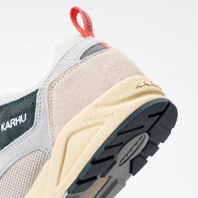 Karhu Fusion 2.0 Whitecap Gray Cayenne | Sneaker District