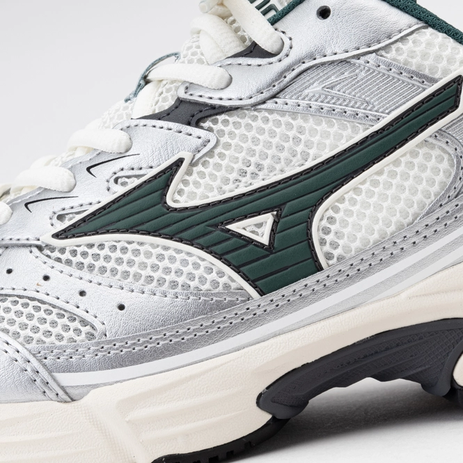 Mizuno Unisex MXR Snow White/Bistro Green/Silver | Sneaker District