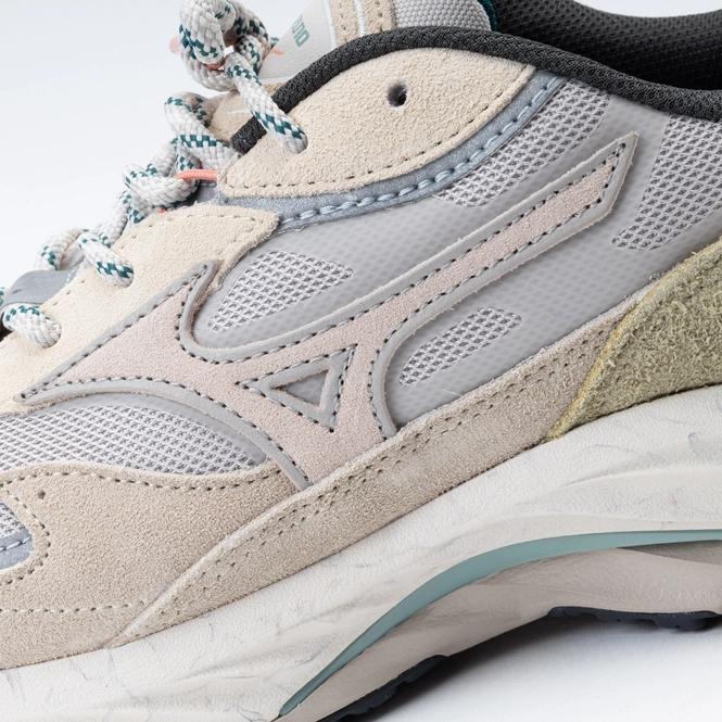 Mizuno Wave Rider Beta Kizuna Nomad Pack Silver Cloud / White Sand ...