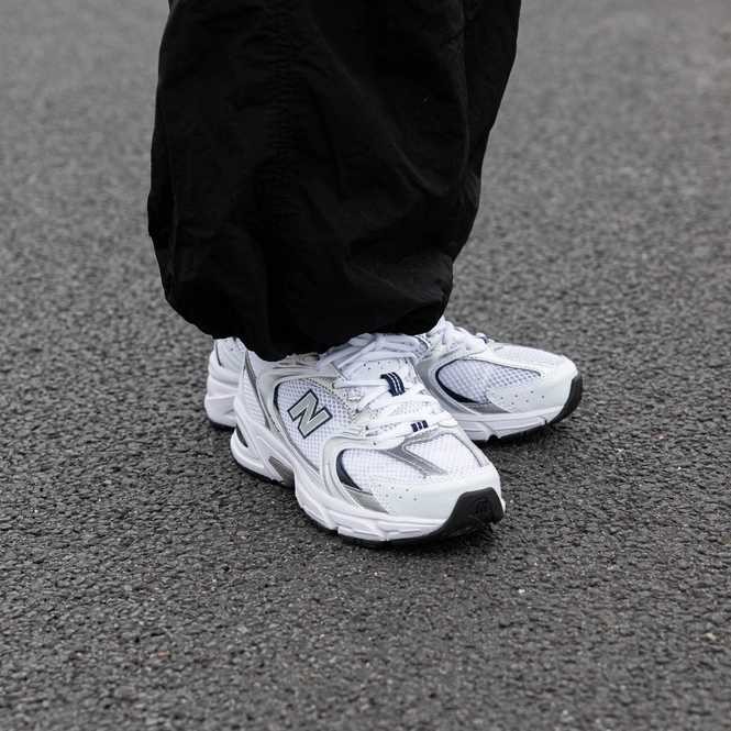 New Balance MR530SG White / Grey | Sneaker District