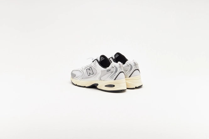 New Balance MR530TA White / Beige / Grey / Black | Sneaker District COM