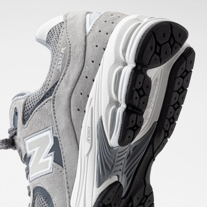 New Balance M2002RST Steel Lead | Sneaker District