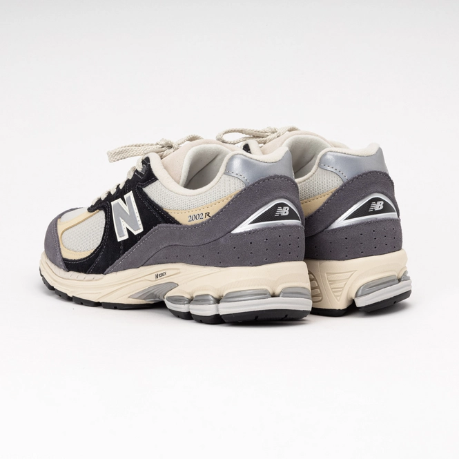 New Balance Men M2002 RSH Magnet Timberwol | Sneaker District