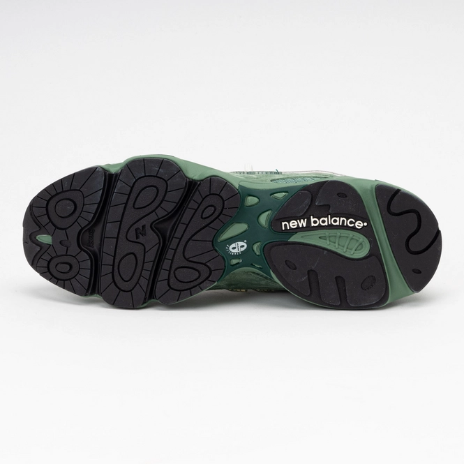 New Balance Unisex M1000MA Mallard Green | Sneaker District