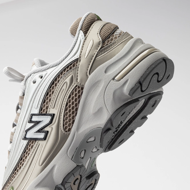 New Balance Unisex M1000N Arid Stone/Light Silver Metallic/Dark Alpine ...