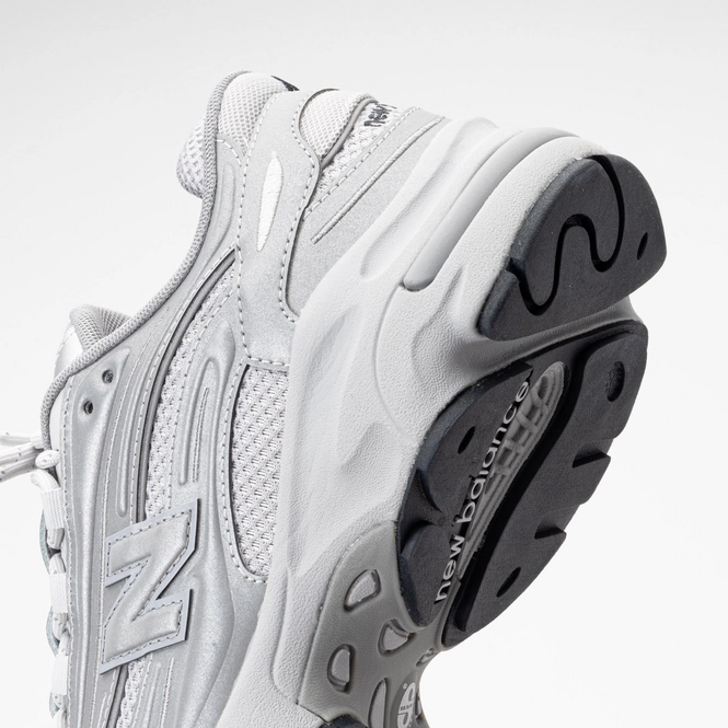 New Balance Unisex M1000TE Silver Metalic | Sneaker District