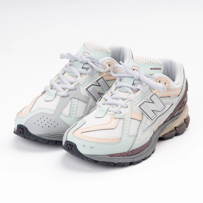 New Balance Unisex M1906ND Clay Ash/Licorice/Linen | Sneaker District COM