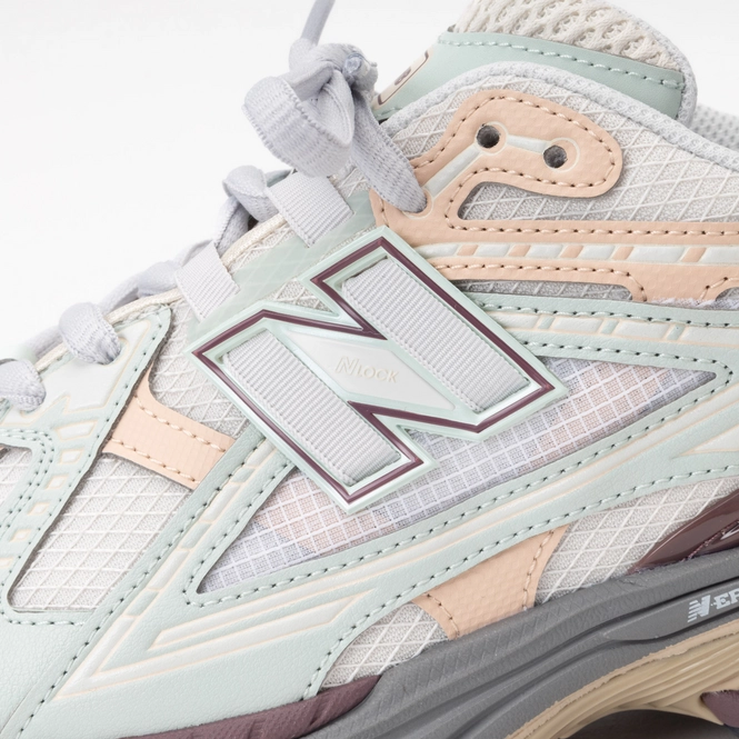 New Balance Unisex M1906ND Clay Ash/Licorice/Linen | Sneaker District COM