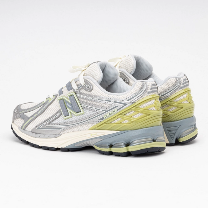 Trainers New Balance Unisex M1906REM Sea Salt | Sneaker District COM