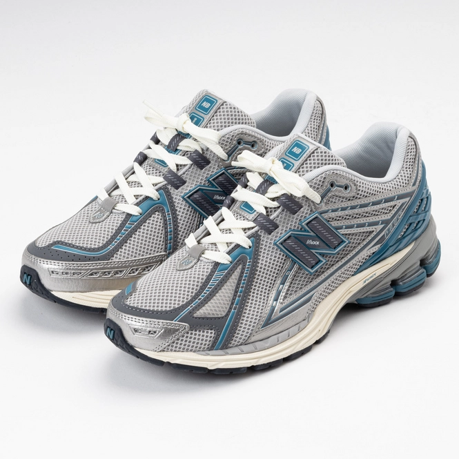 Trainers New Balance Unisex M1906REO Silver Metallic | Sneaker District COM