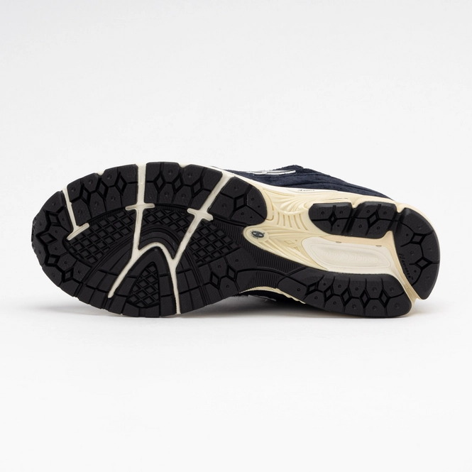 New Balance M2002RCA Eclipse Castlerock | Sneaker District