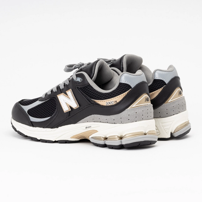 New Balance Unisex M2002RPO Black | Sneaker District