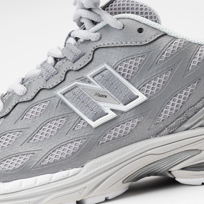 New Balance Unisex U1906WFE Silver Metallic/White/Silver Metallic ...