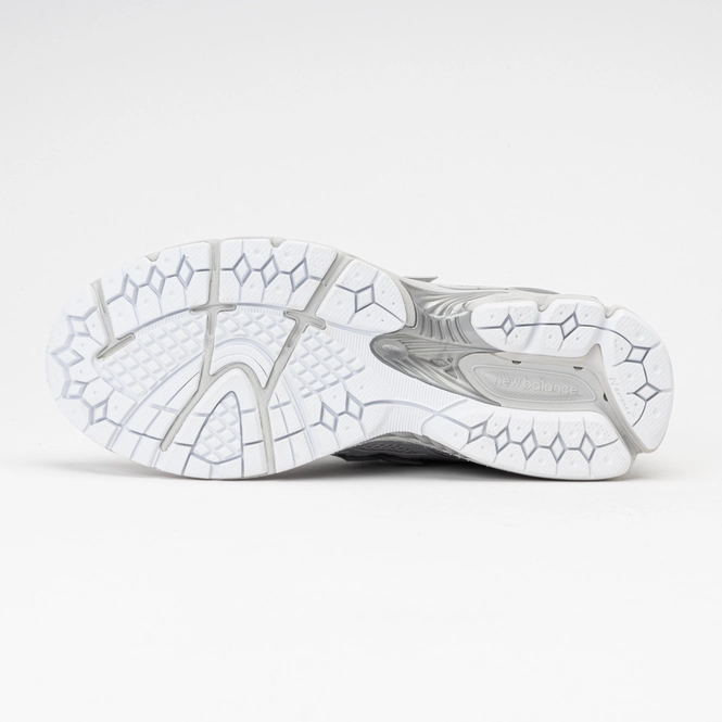 New Balance Unisex U1906WFE Silver Metallic/White/Silver Metallic ...