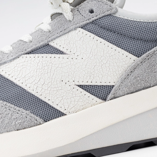 New Balance Unisex U370AH Concrete | Sneaker District