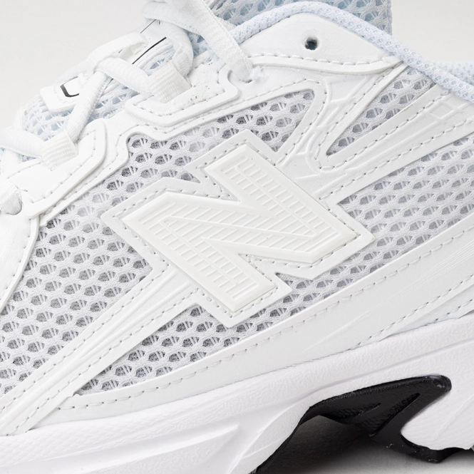 New Balance Unisex U740WW2 NB White/Black | Sneaker District