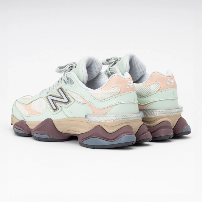 New Balance Unisex U9060GCA Clay Ash/Linen/Dark Vintage Rose | Sneaker ...