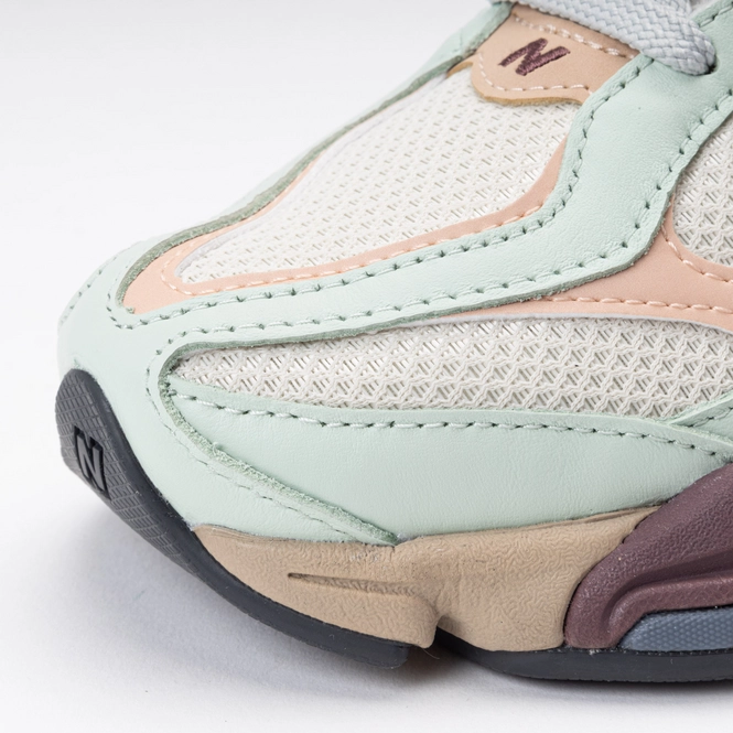 Trainers New Balance Unisex U9060GCA Clay Ash/ Linen/ Dark Vintage Rose ...