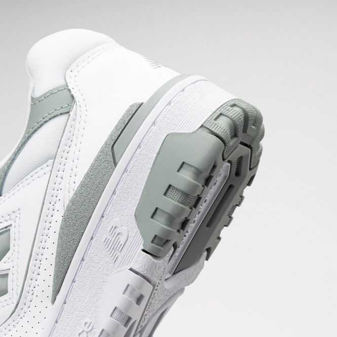 New Balance Women's BBW550BG White Juniper | Sneaker District