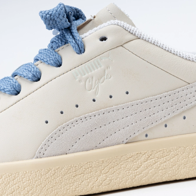 PUMA Men Clyde Basketball Nostalgia Alpine Snow Chamomile | Sneaker ...