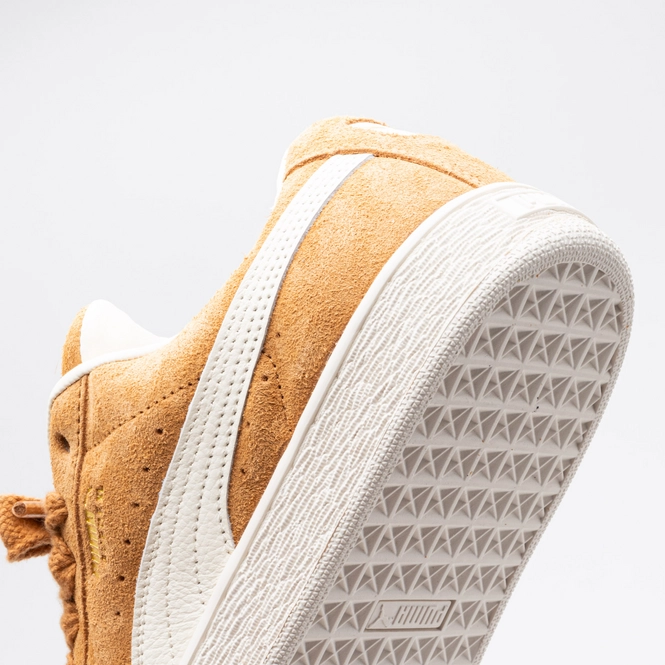 PUMA Men Suede XL Hairy Beige | Sneaker District