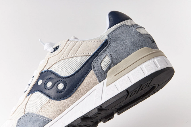 Saucony Shadow 5000 Light Grey / Navy | Sneaker District