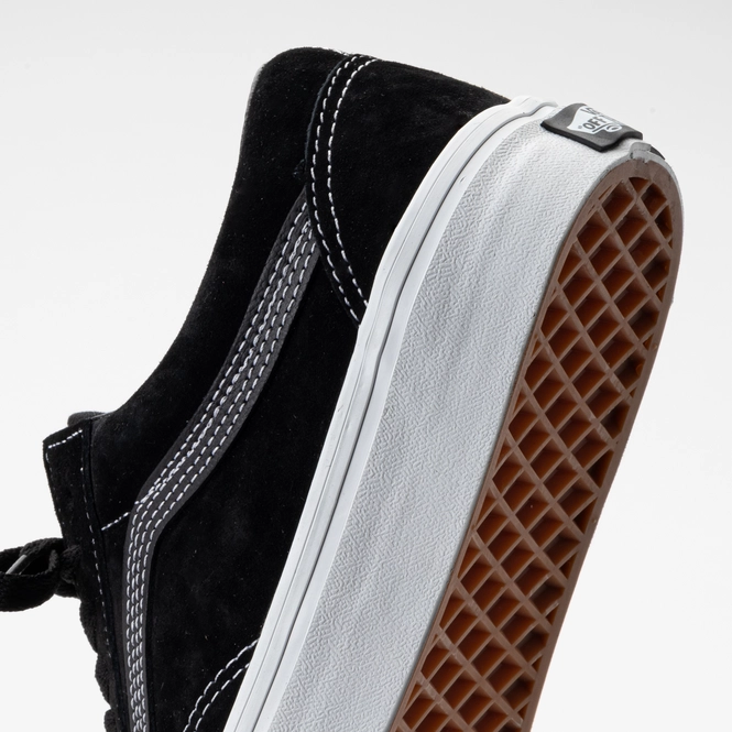 Vans Men Old Skool Pig Suede Black | Sneaker District