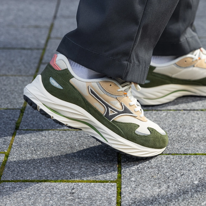 Mizuno Wave Rider Beta Summer Sand / Dark Shadow / Rifle Green ...