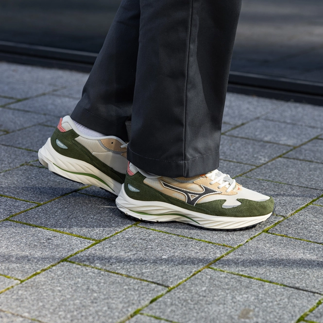 Mizuno Wave Rider Beta Summer Sand / Dark Shadow / Rifle Green ...