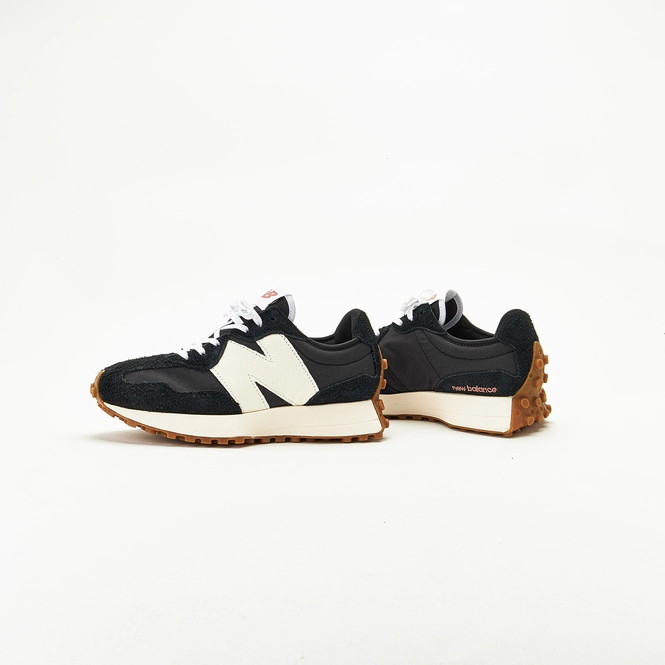 New Balance WS327BL Black / White | Sneaker District