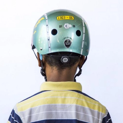 Helm Nutcase Street Gen3 Tin Robot | Kinderhelmen.com